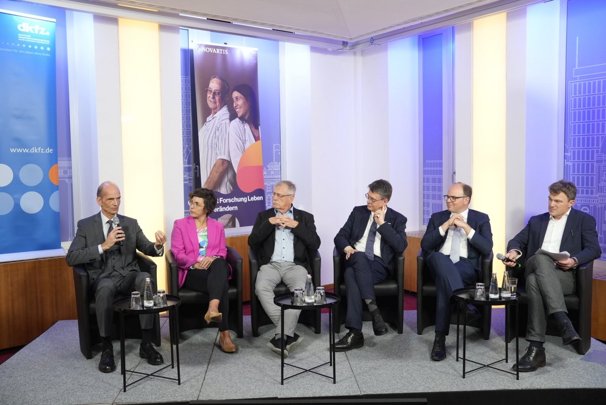 Deutsches Krebsforschungszentrum und Novartis Deutschland initiieren ...